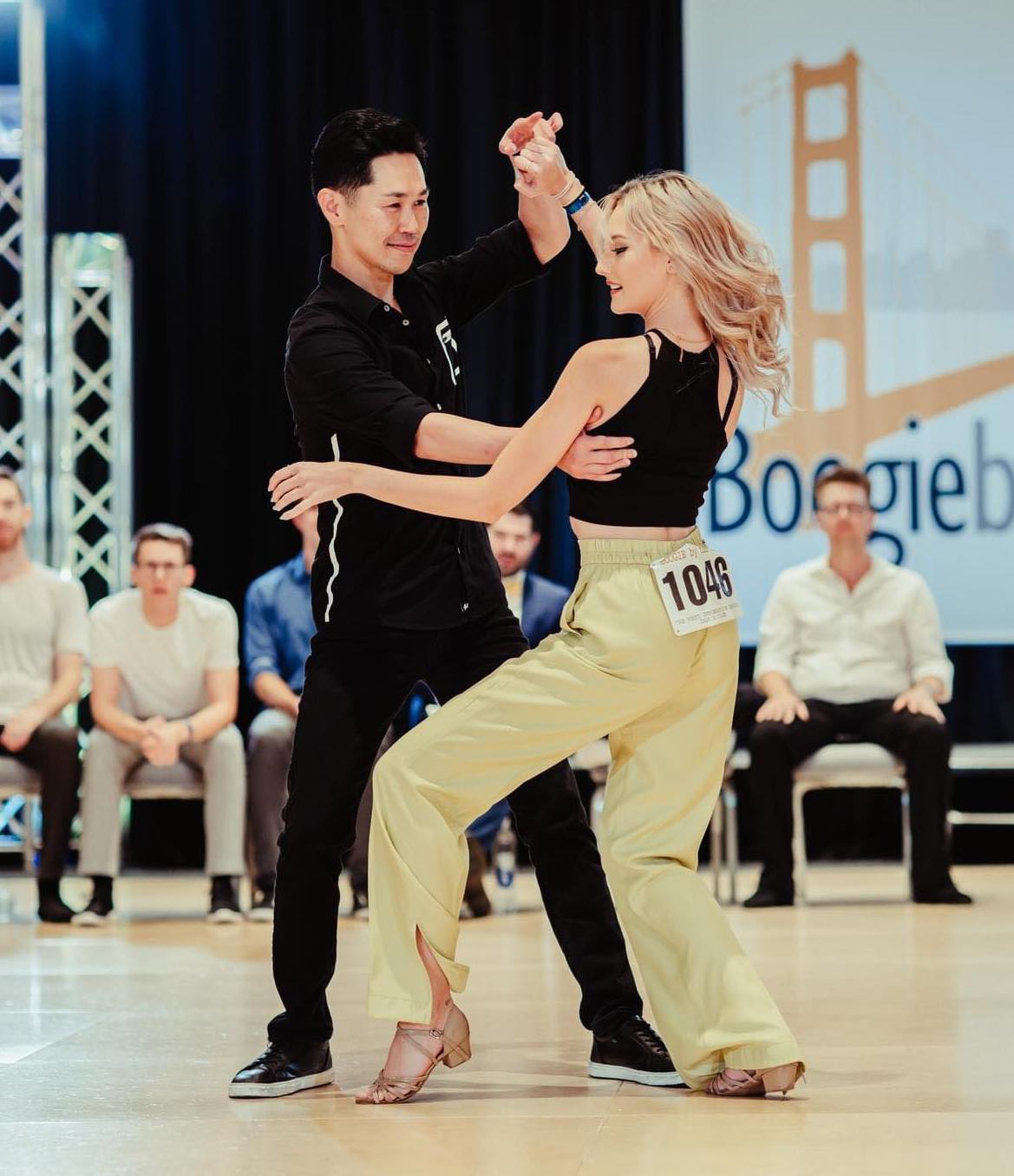 West Coast Swing Dance Lessons Sarasota | Singles & Couples